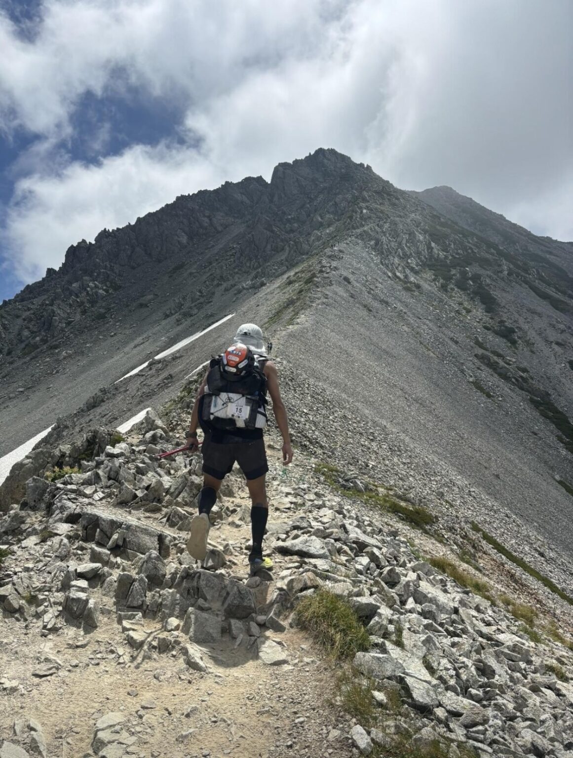 北アルプス立山登山part4「TJARの応援のため立山三山登頂 雄山～大汝山～富士の折立」 | 株式会社榊原商店～福山市神辺～LPガス・太陽光発電・下水工事～